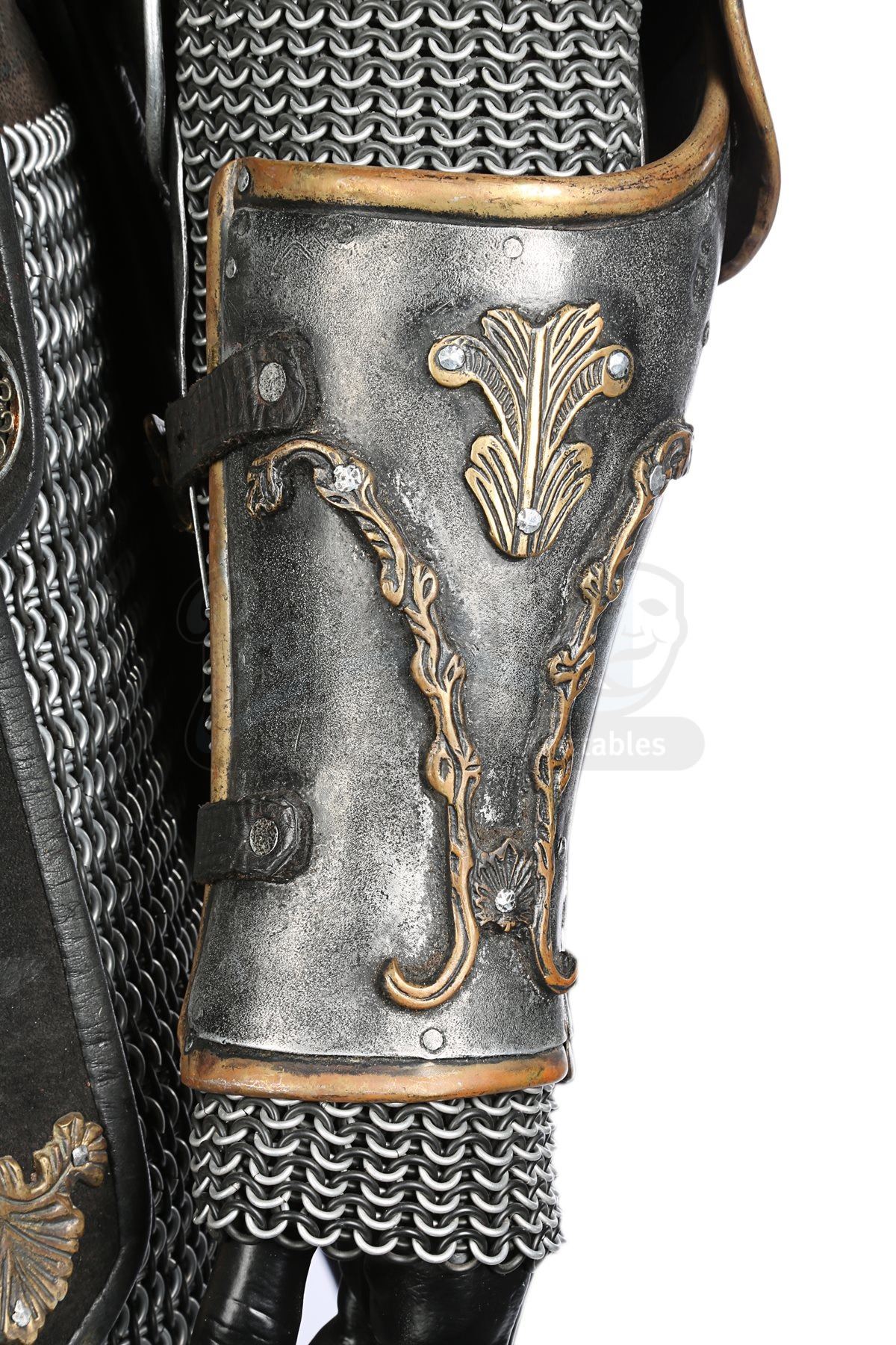 KING ARTHUR (2004) - King Arthur's (Clive Owen) Suit of Armour
