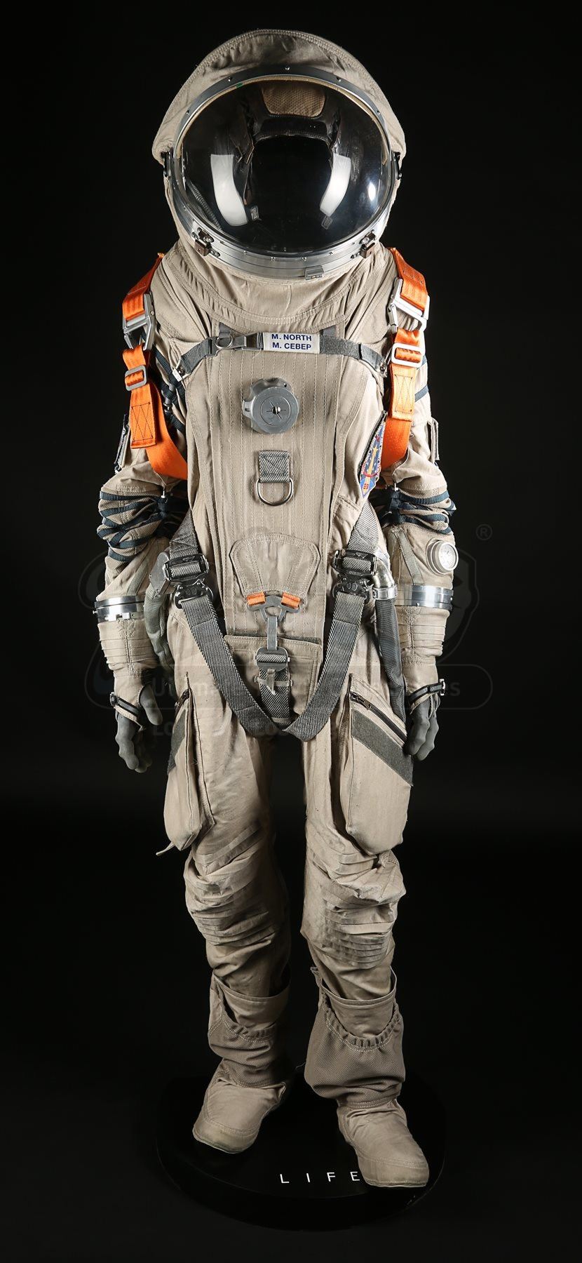 LIFE (2017) - Miranda North's (Rebecca Ferguson) IVA Suit