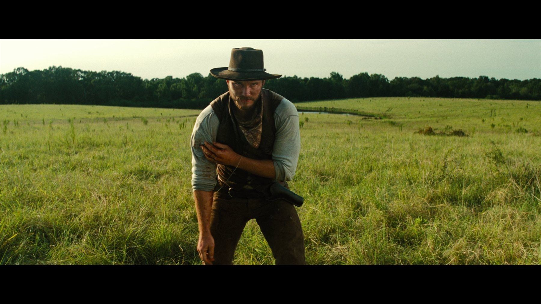 THE MAGNIFICENT SEVEN (2016) - Josh Faraday's (Chris Pratt) Costume