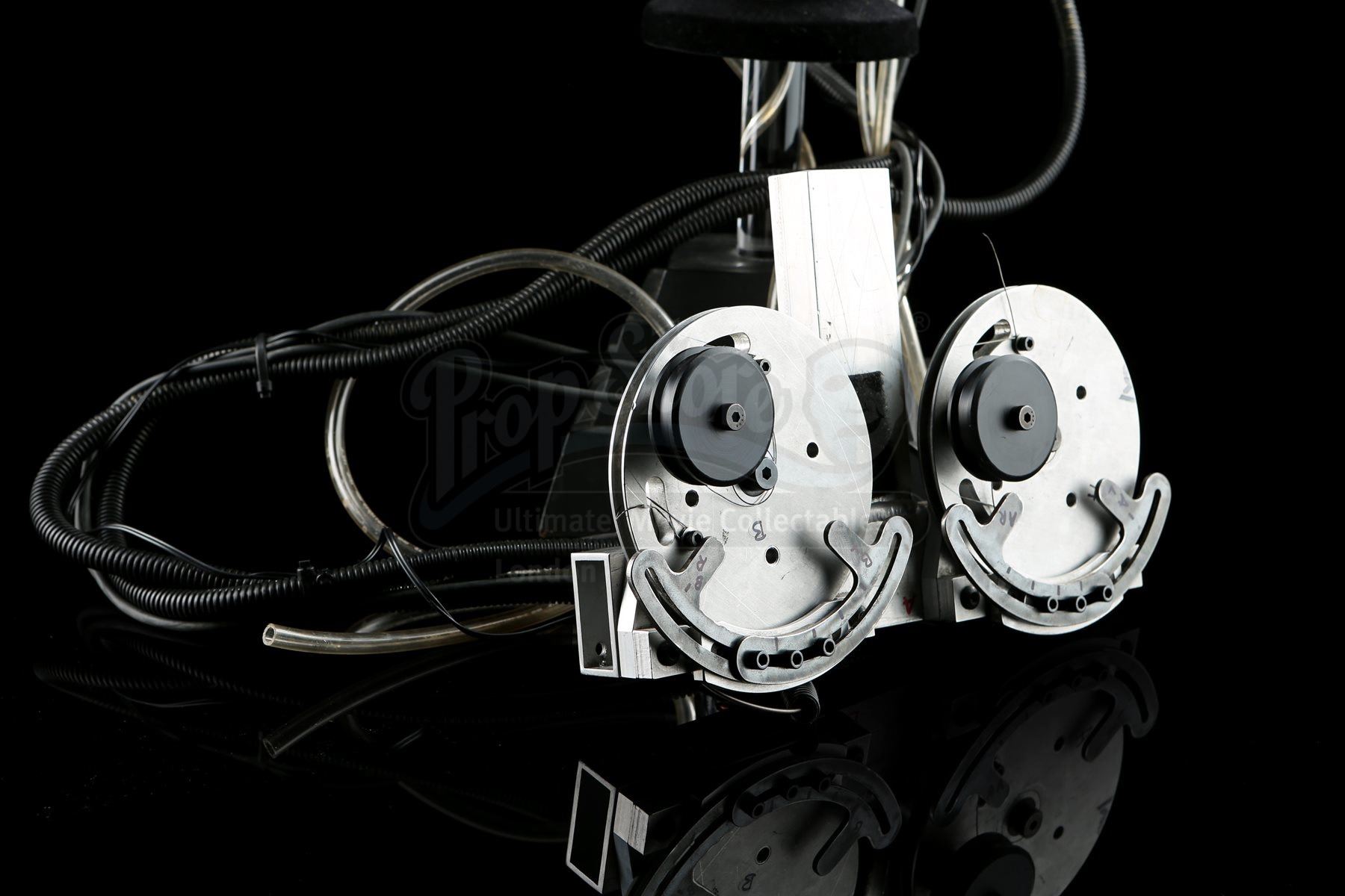 PACIFIC RIM (2013) - Raleigh Becket’s (Charlie Hunnam) Hero Drivesuit ...