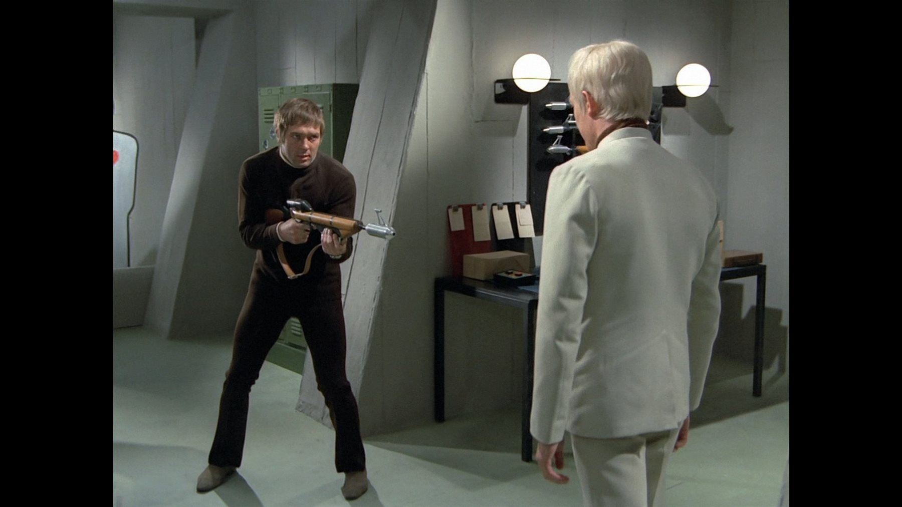 UFO (TV SERIES 1970-1973) - Col. Paul Foster (Michael Billington) SHADO ...