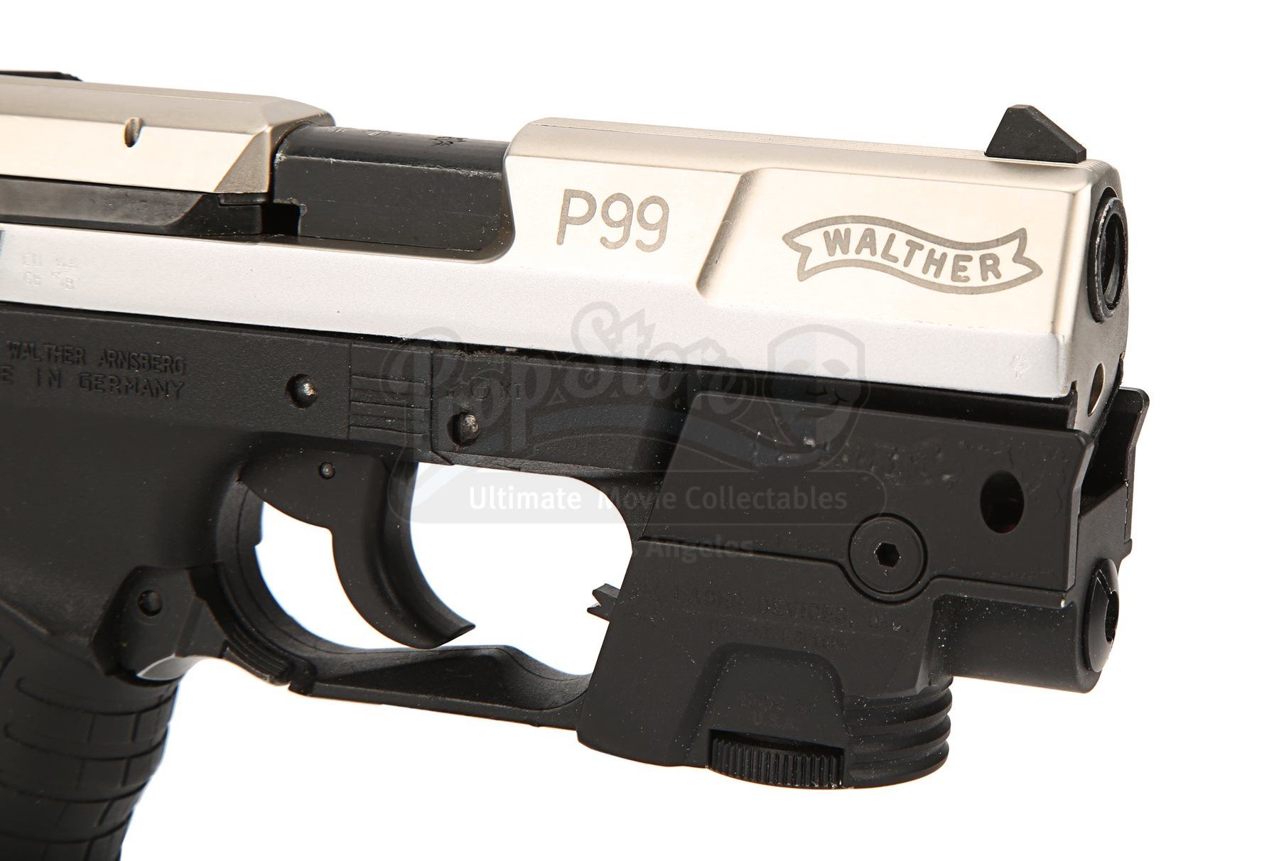 UNDERWORLD (2003) - Selene's (Kate Beckinsale) Walther P99