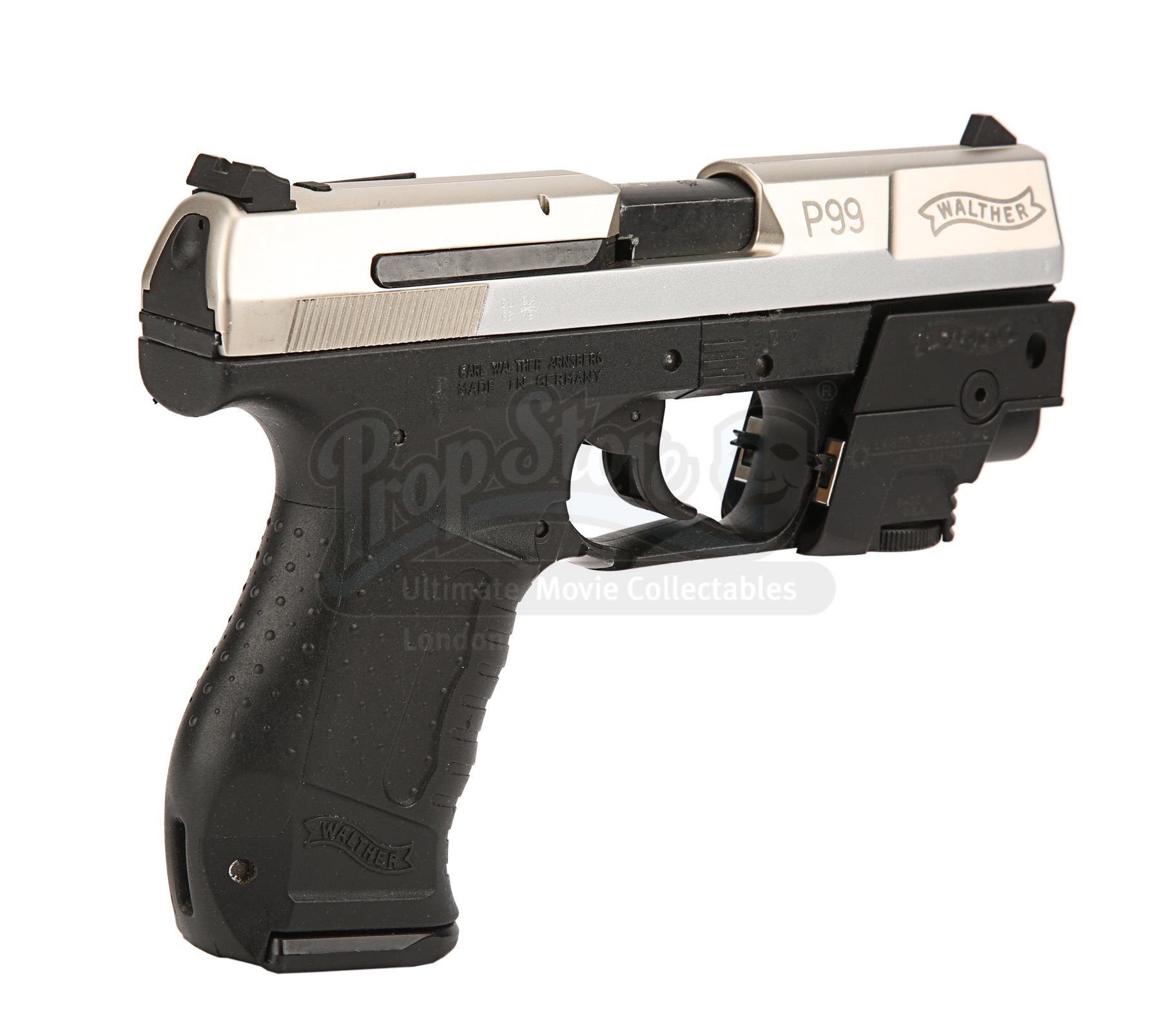 UNDERWORLD (2003) - Selene's (Kate Beckinsale) Walther P99