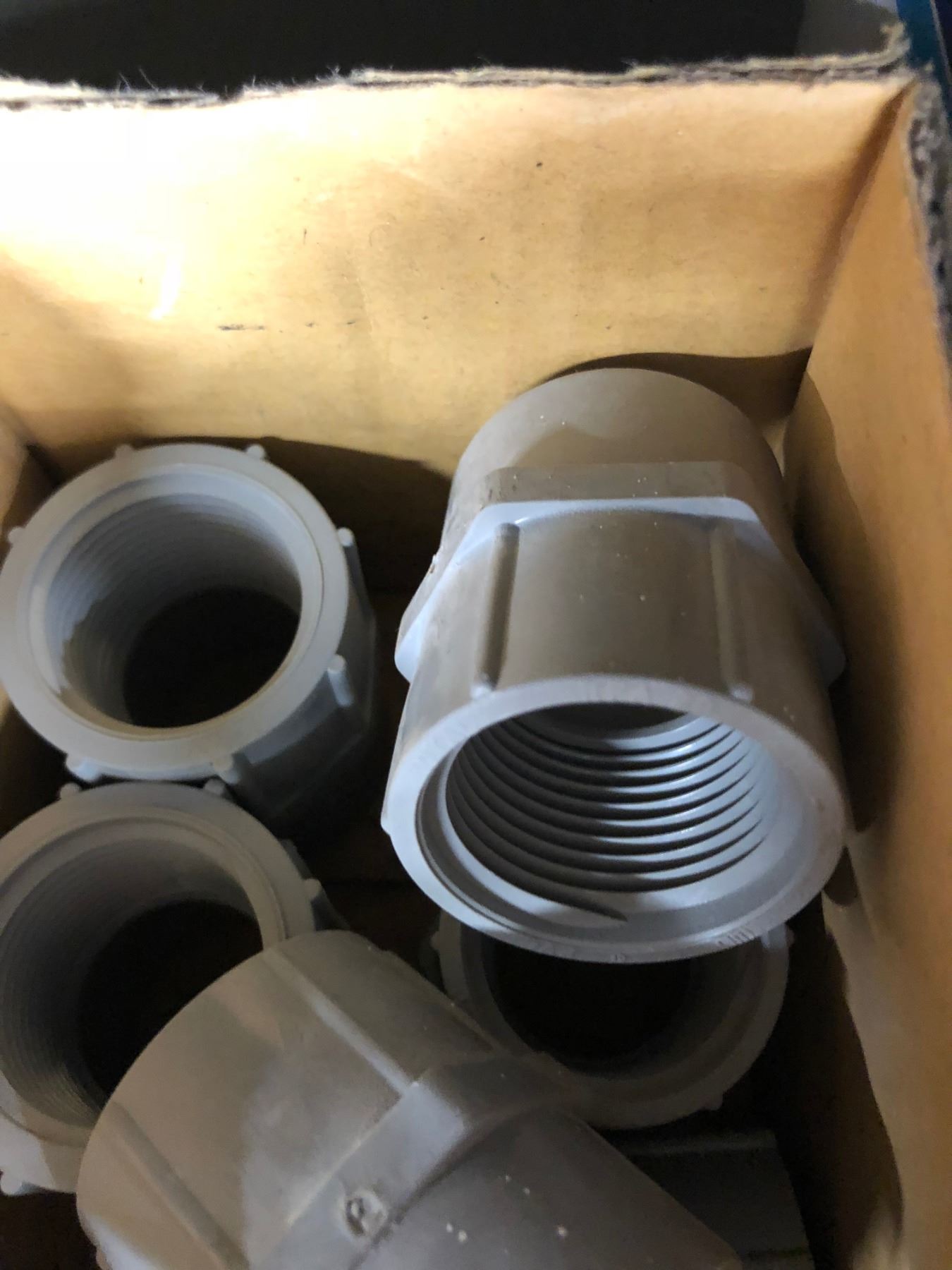 Row of 5 Boxes of PVC Straps from 1/2" to 1 1/2", 1 Box 90 Degree ...