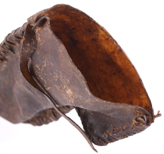 Apache Deer Jawbone Knife & Parfleche Sheath 19th