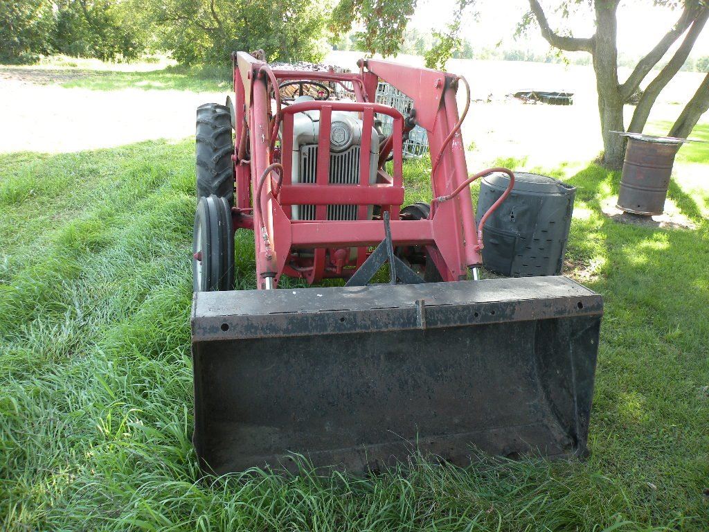 1953 Ford Jubilee Tractor , 3 pt, PTO, with loader and tire chains