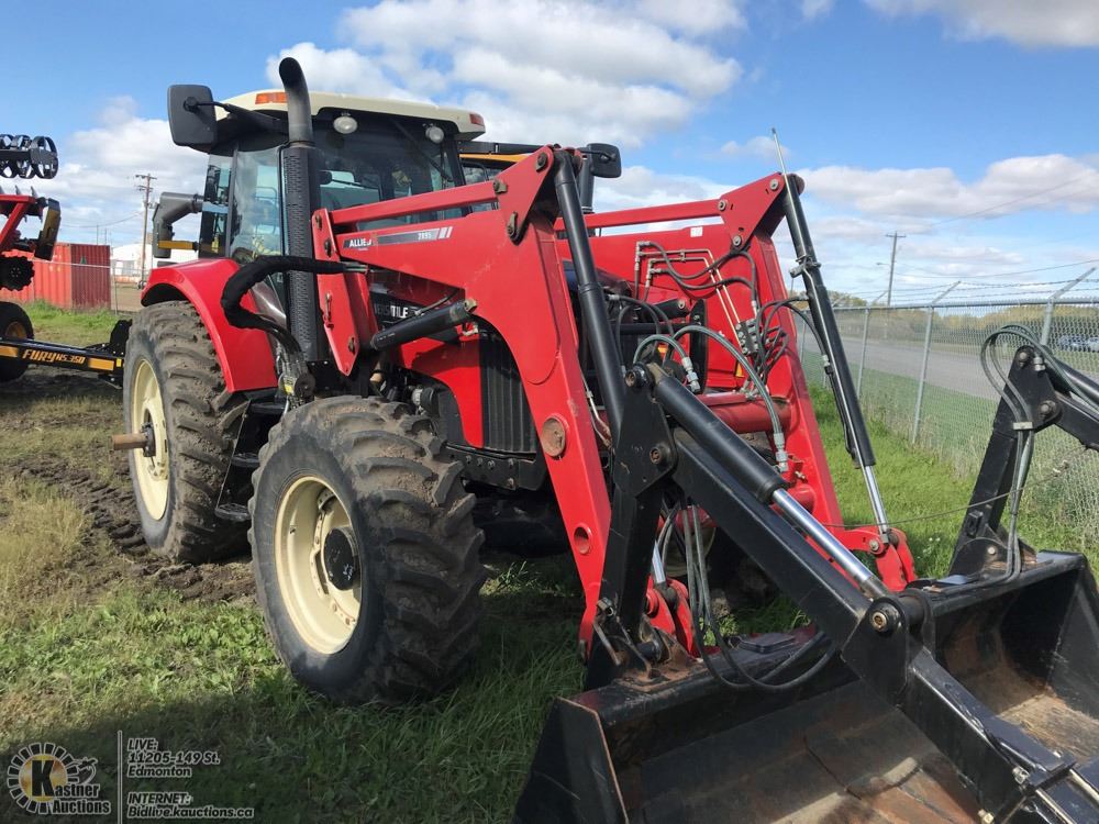 2011 VERSATILE 190 FWA TRACTOR CAB ,LOADER,GRAPPLE