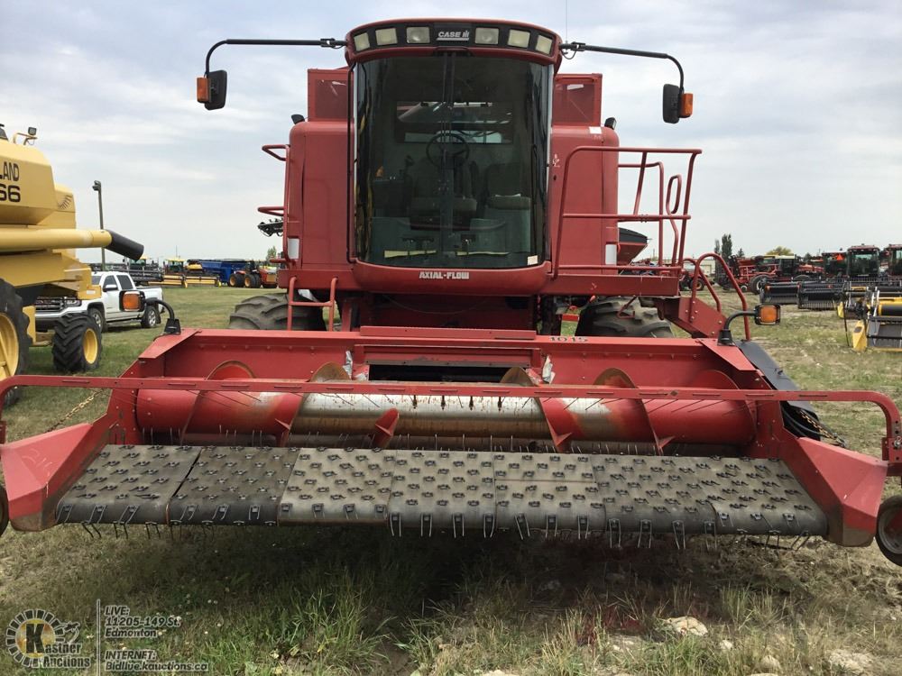 1998 CASE IH 2388 ROTARY COMBINE WITH 14' 1015 PU