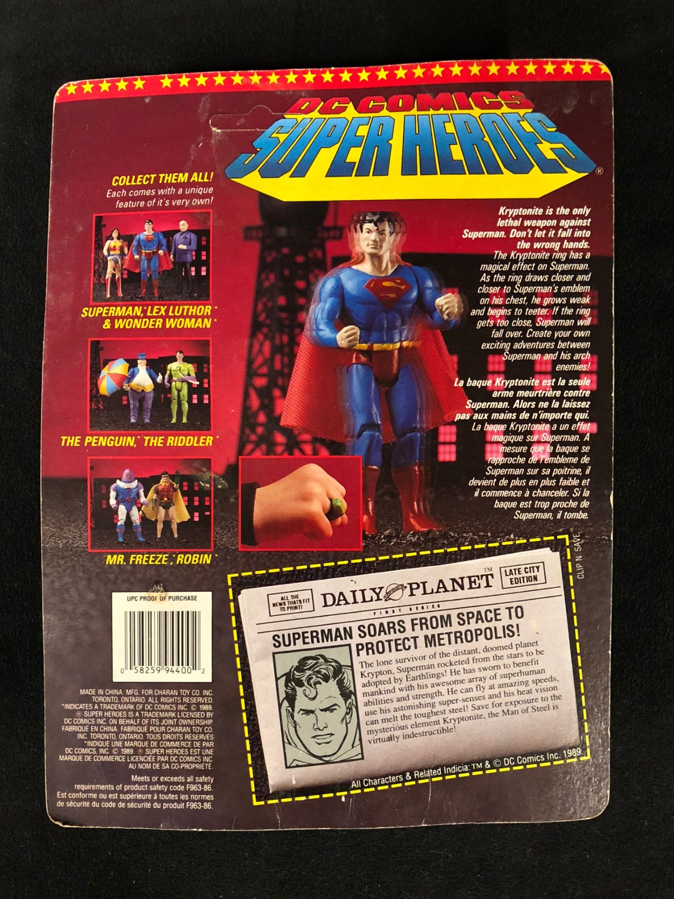 DC Comics Super Heroes Superman with Kryptonite Ring Toybiz Figure 1989