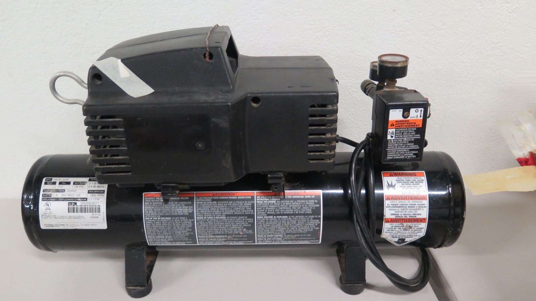Pro Air II Air Compressor 125 PSI 2 HP 3 Gallon 120 Volt Oahu Auctions Pro Air II Air Compressor 125 PSI 2 HP 3 Gallon 120 Volt Oahu Auctions
