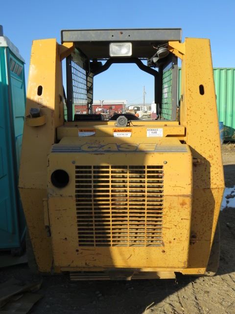 CASE 1840 SKID STEER, DIESEL, C/W 5' TOOTH BUCKET