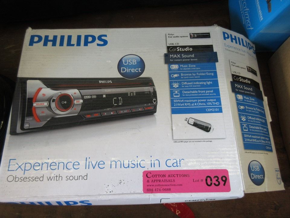 Philips Car Audio System - Model CEM2101/98