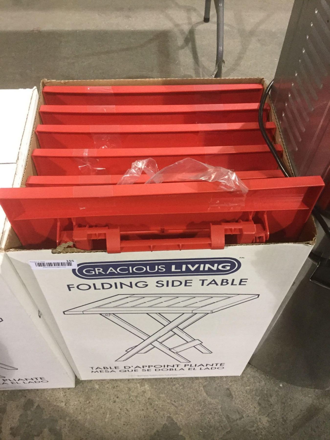 Gracious Living 6 Folding Side Tables