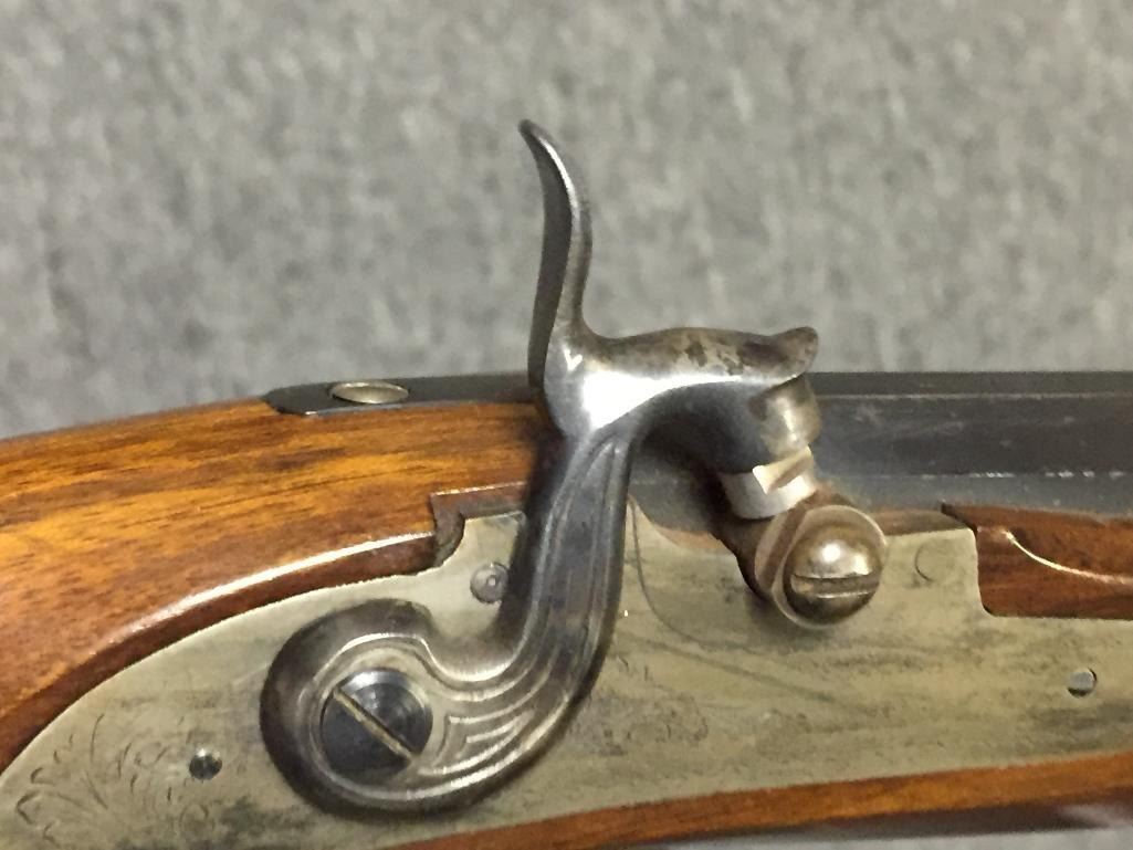 Kentuckian .45 Cal Black Powder Muzzle Loading rifle with wood grain ...