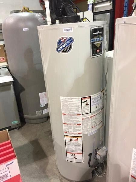 Bradford White Defender 50 gal Gas Hot Water tank
