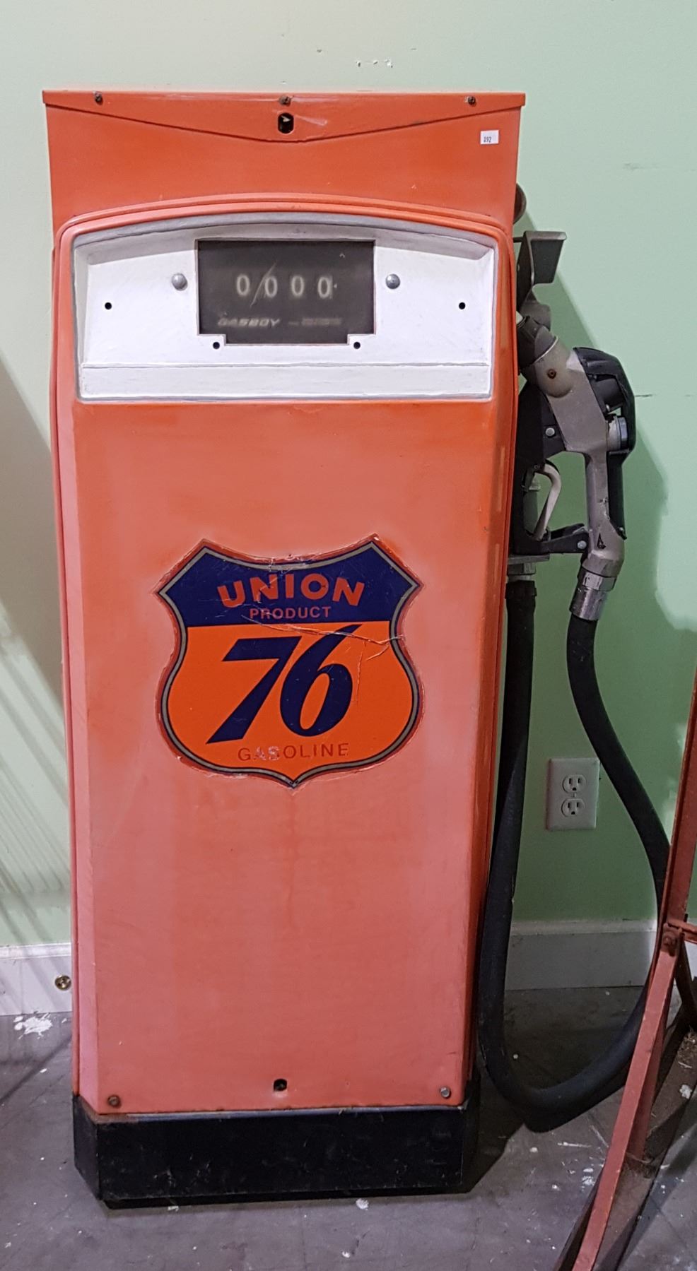 VINTAGE UNION 76 GAS PUMP