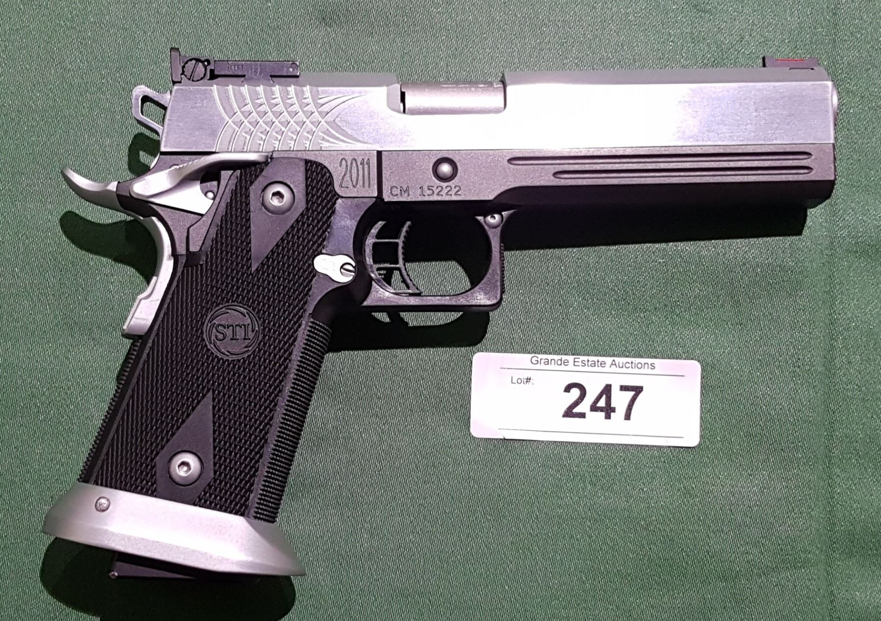 STI LEGEND .40 CAL. PISTOL 9.5/10