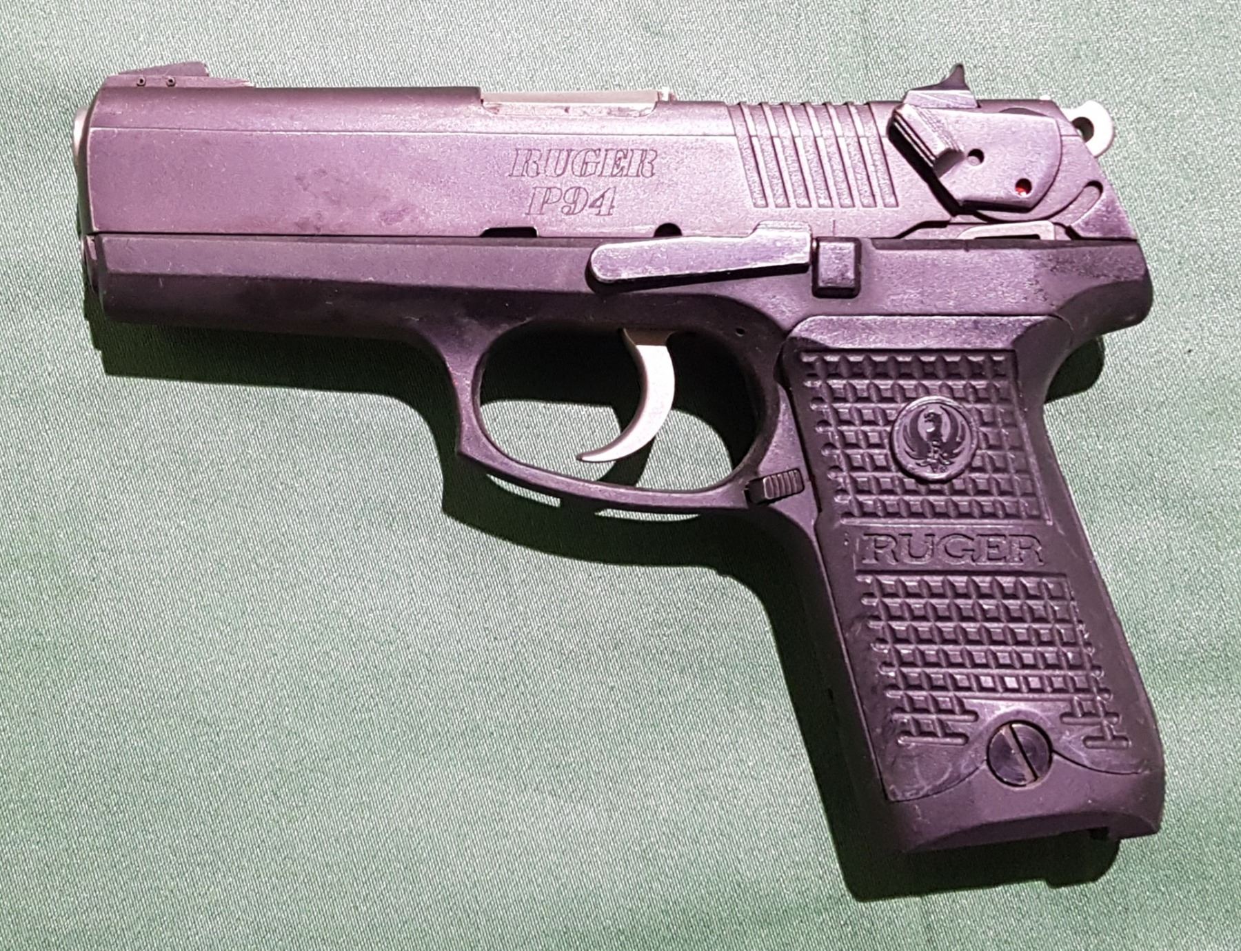 RUGER P94 .40S&W PISTOL 7/10