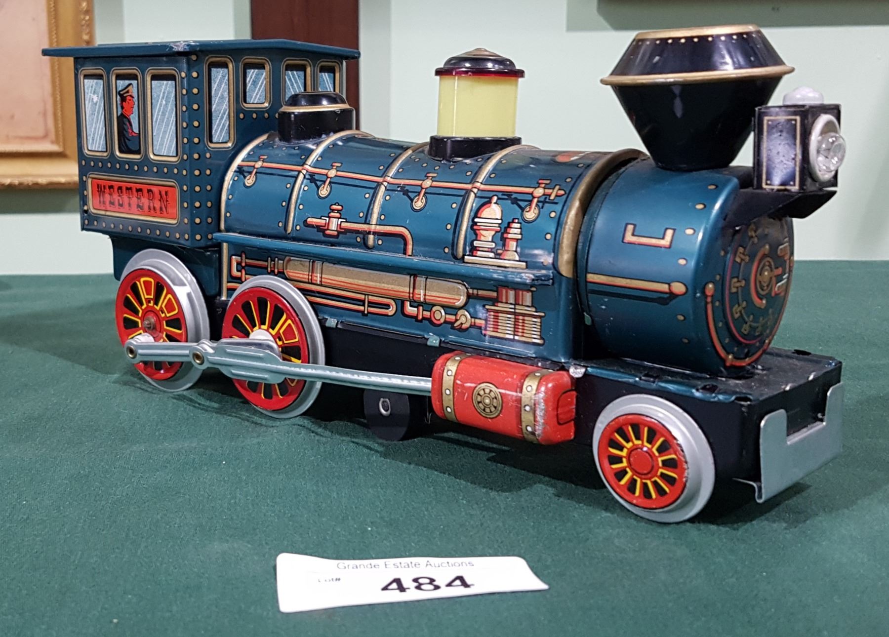 VINTAGE JAPANESE TIN TRAIN