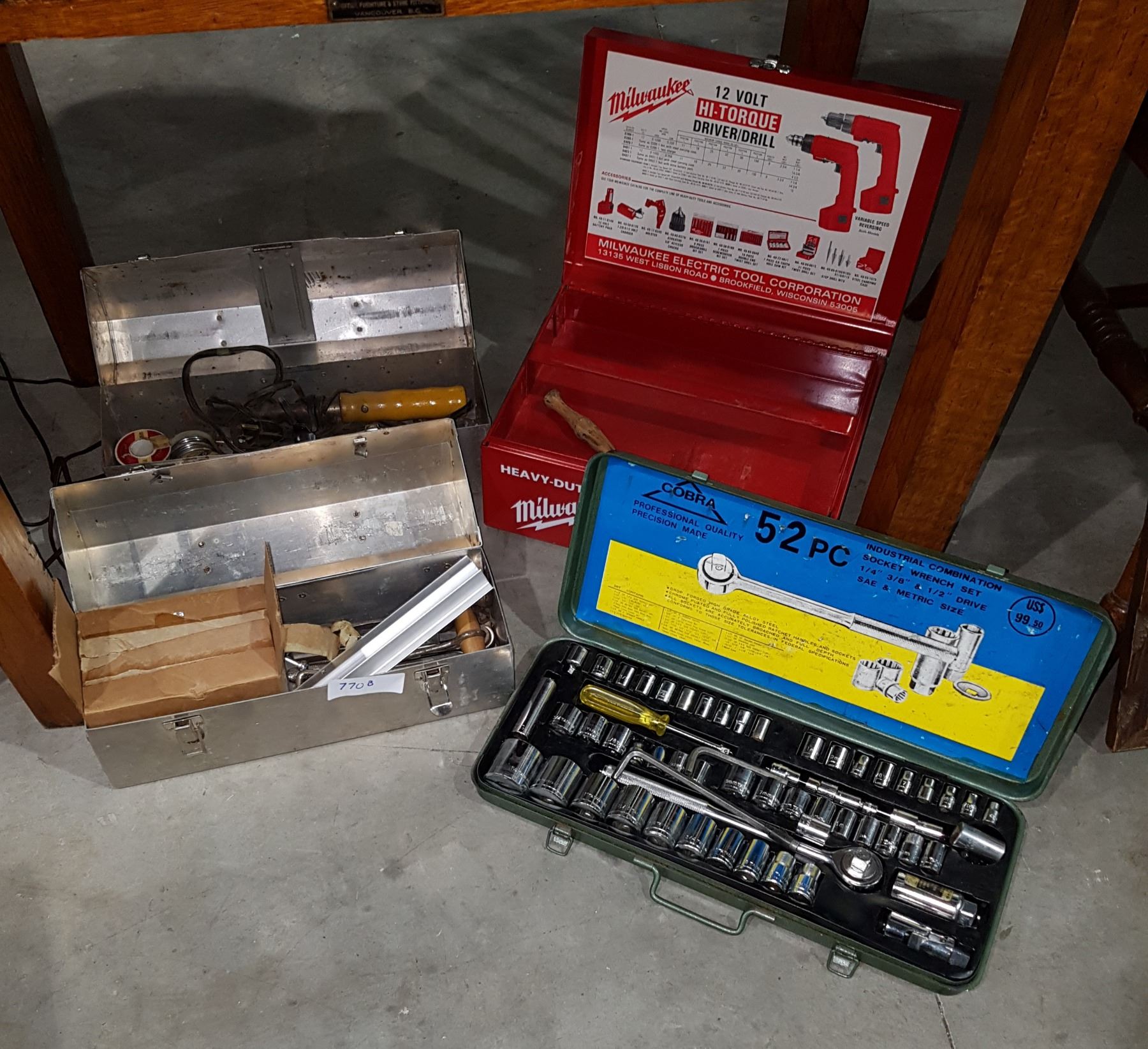 4 TOOL BOXES & CONTENTS
