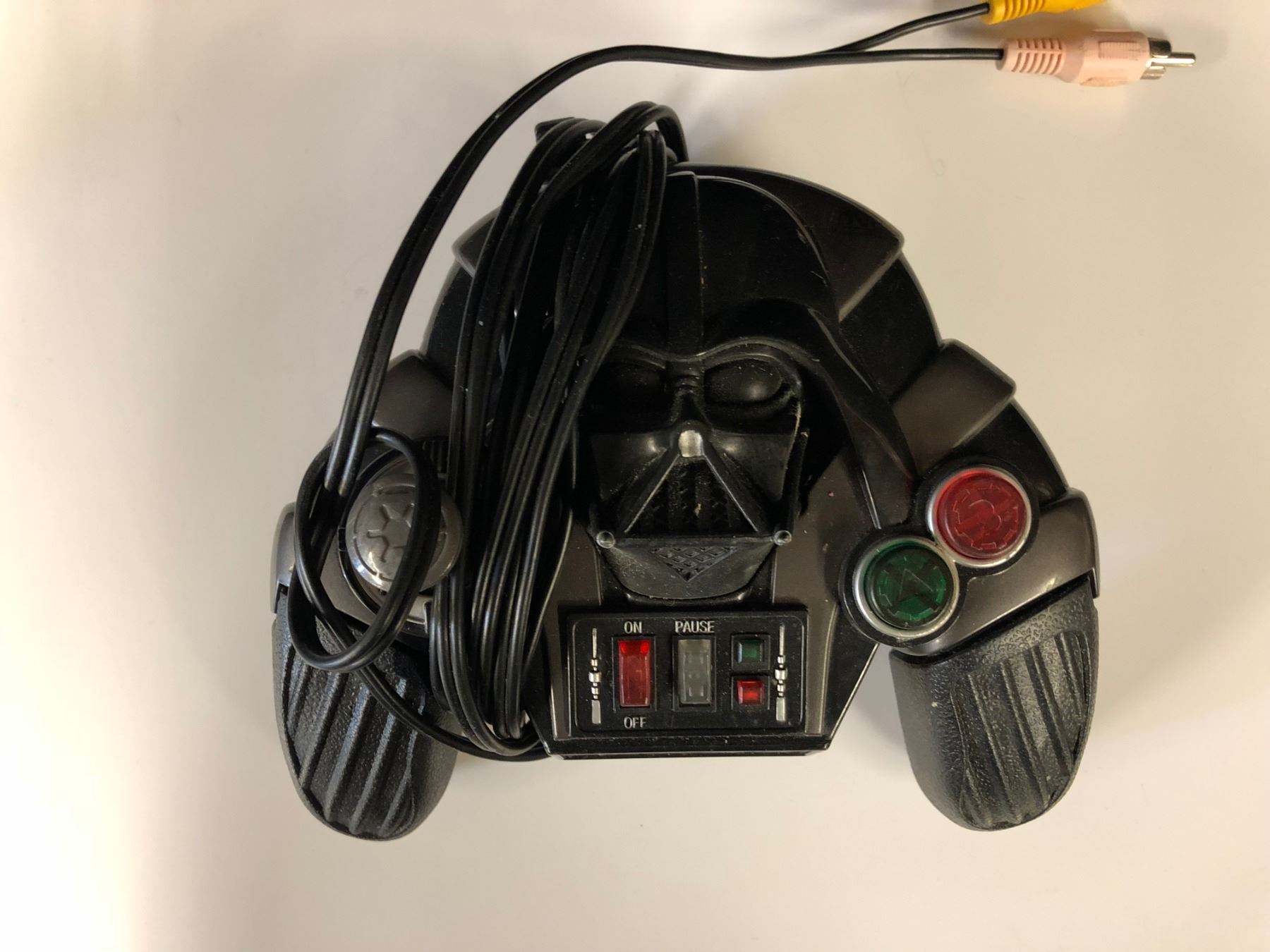 Star Wars Darth Vader/Sonic Video Game Controllers Jakks Pacific Plug ...