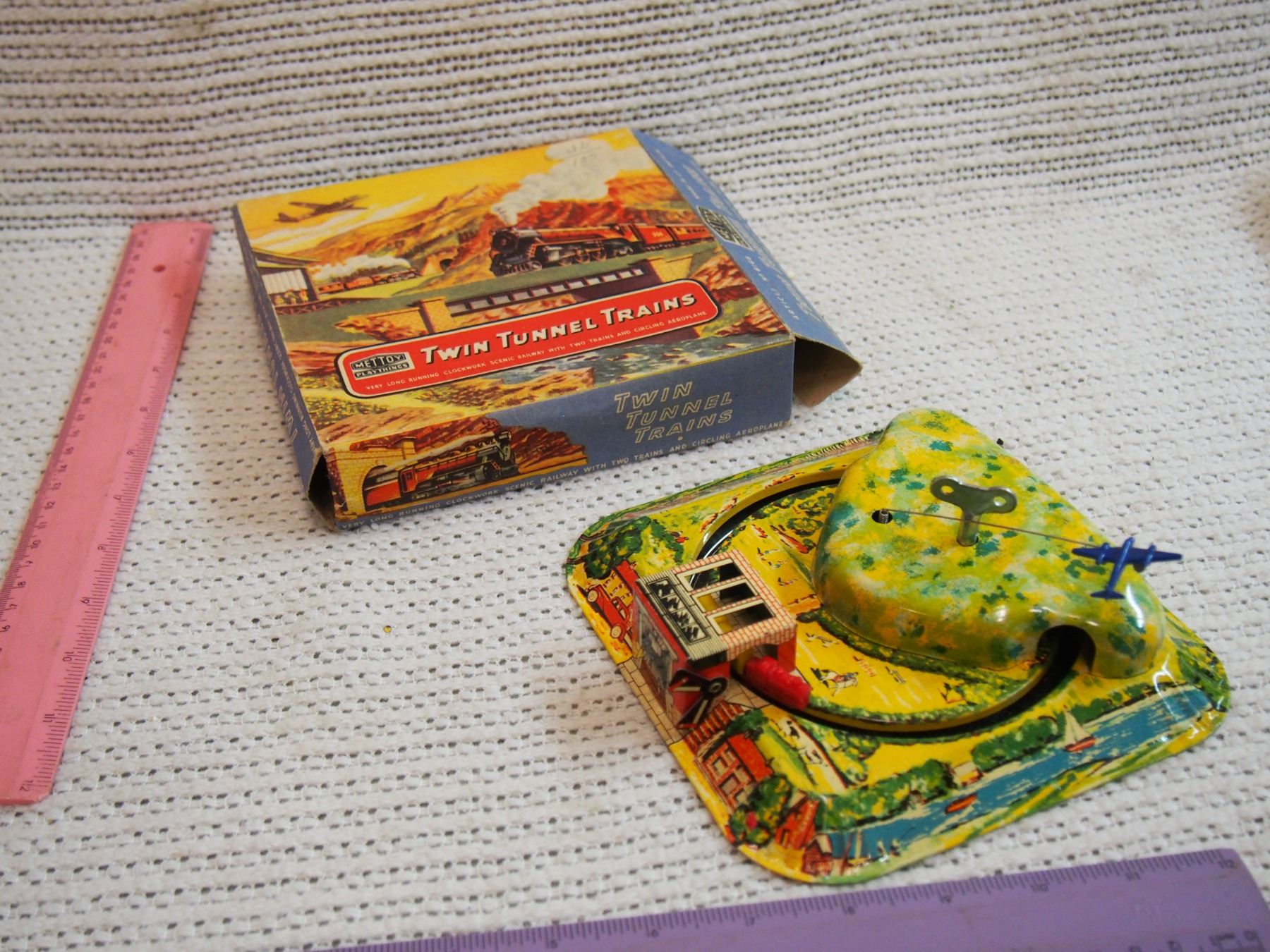 Met Toy Twin Tunnel Trains, Tin Train Toy With Box Working