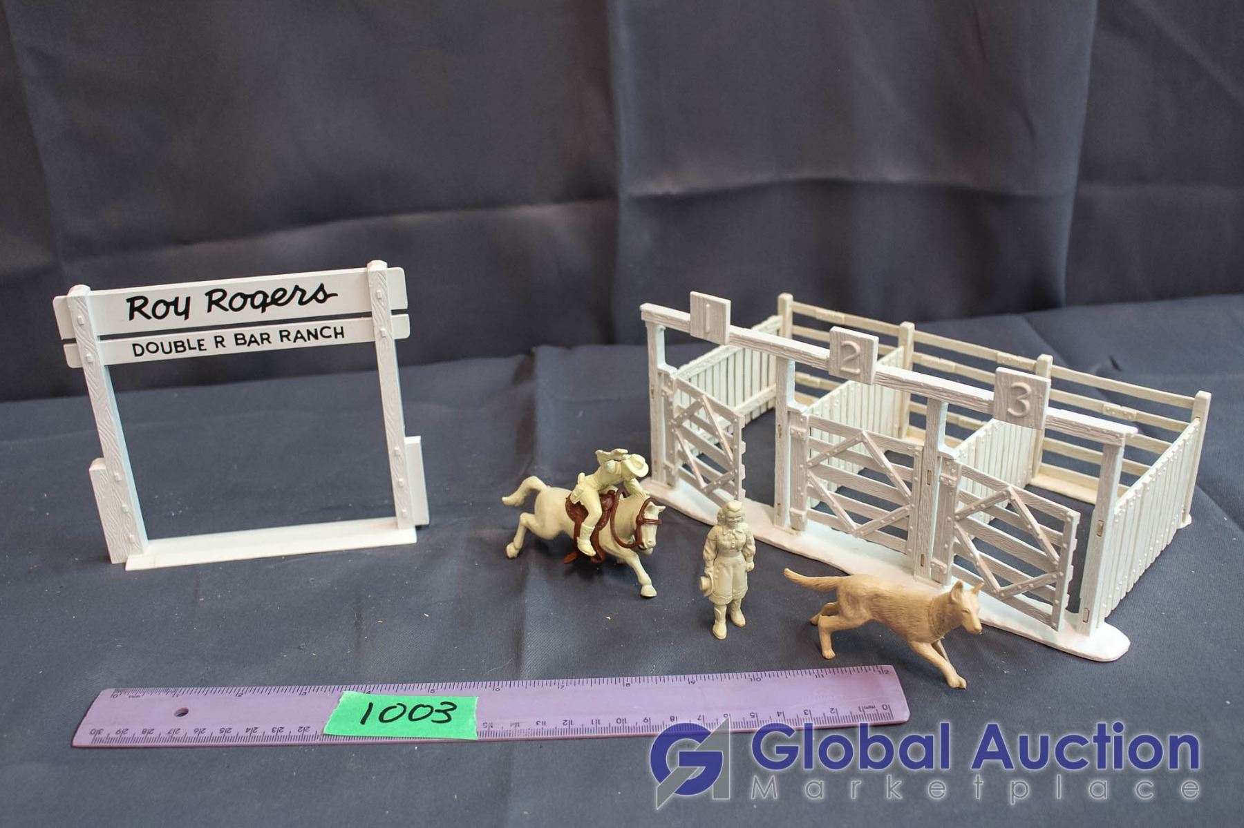 Roy Rogers Marx 1950s Rodeo Chute w/Figurines