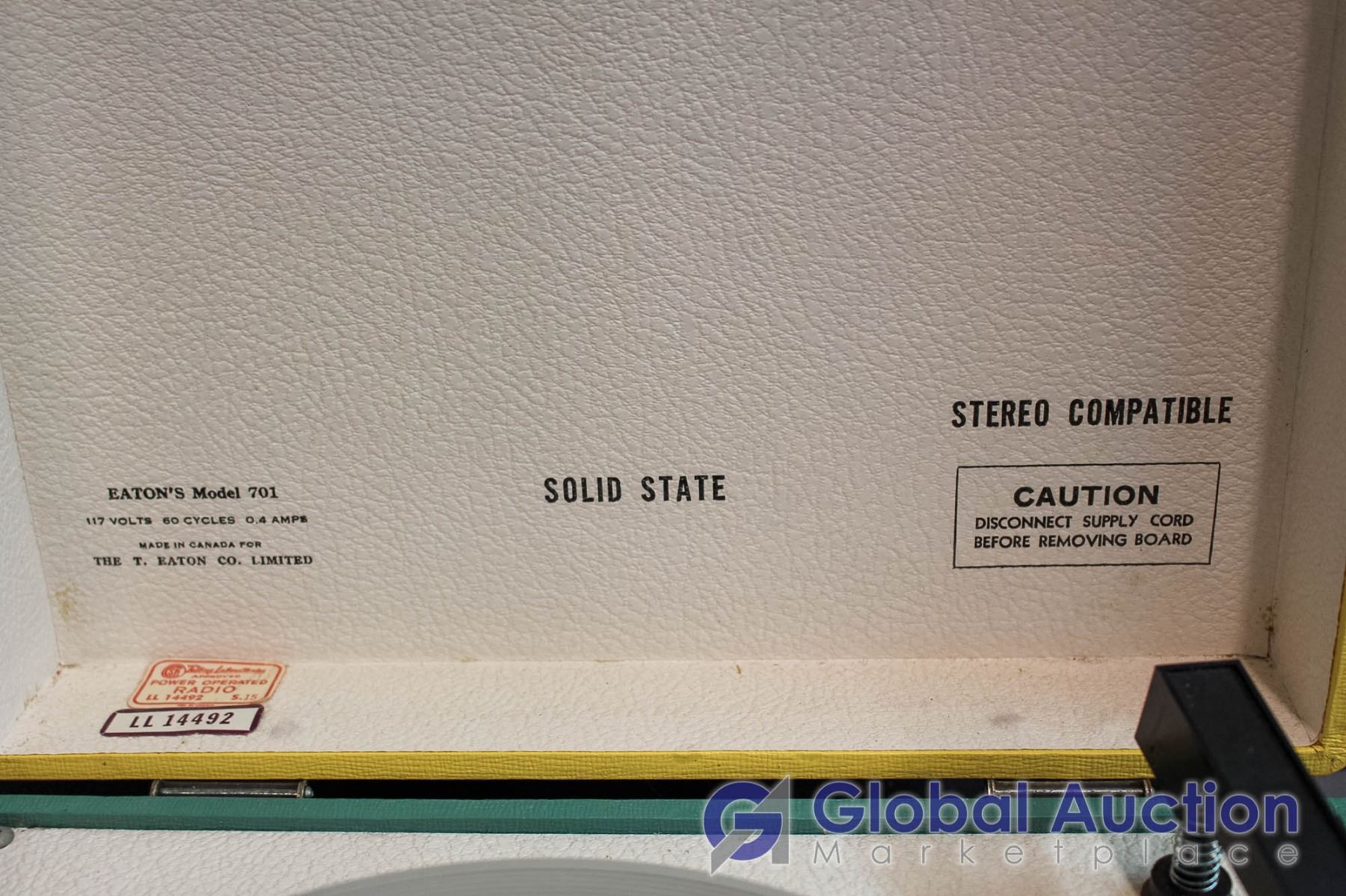 Portable Vintage Eatons Model 701 Record Player