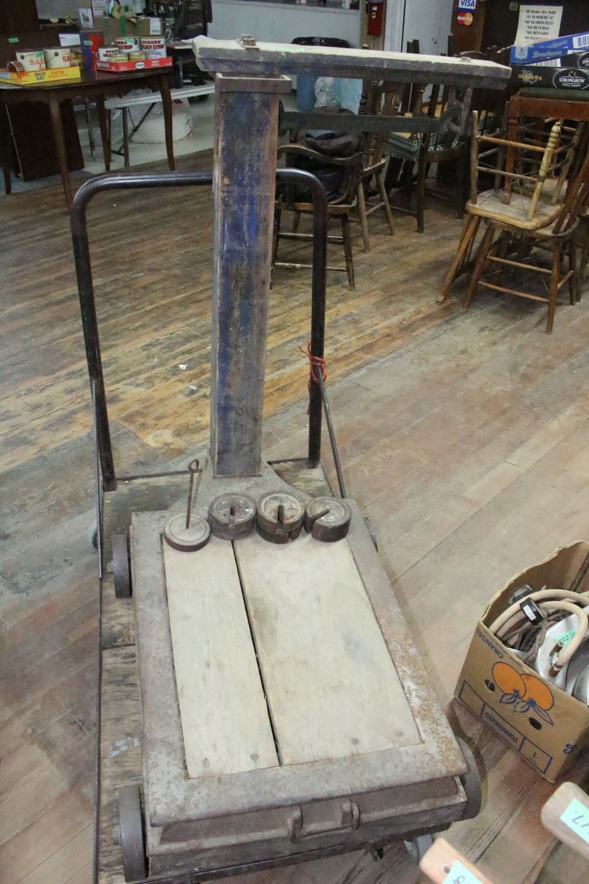 Antique Platform Scale - Complete w/Weights