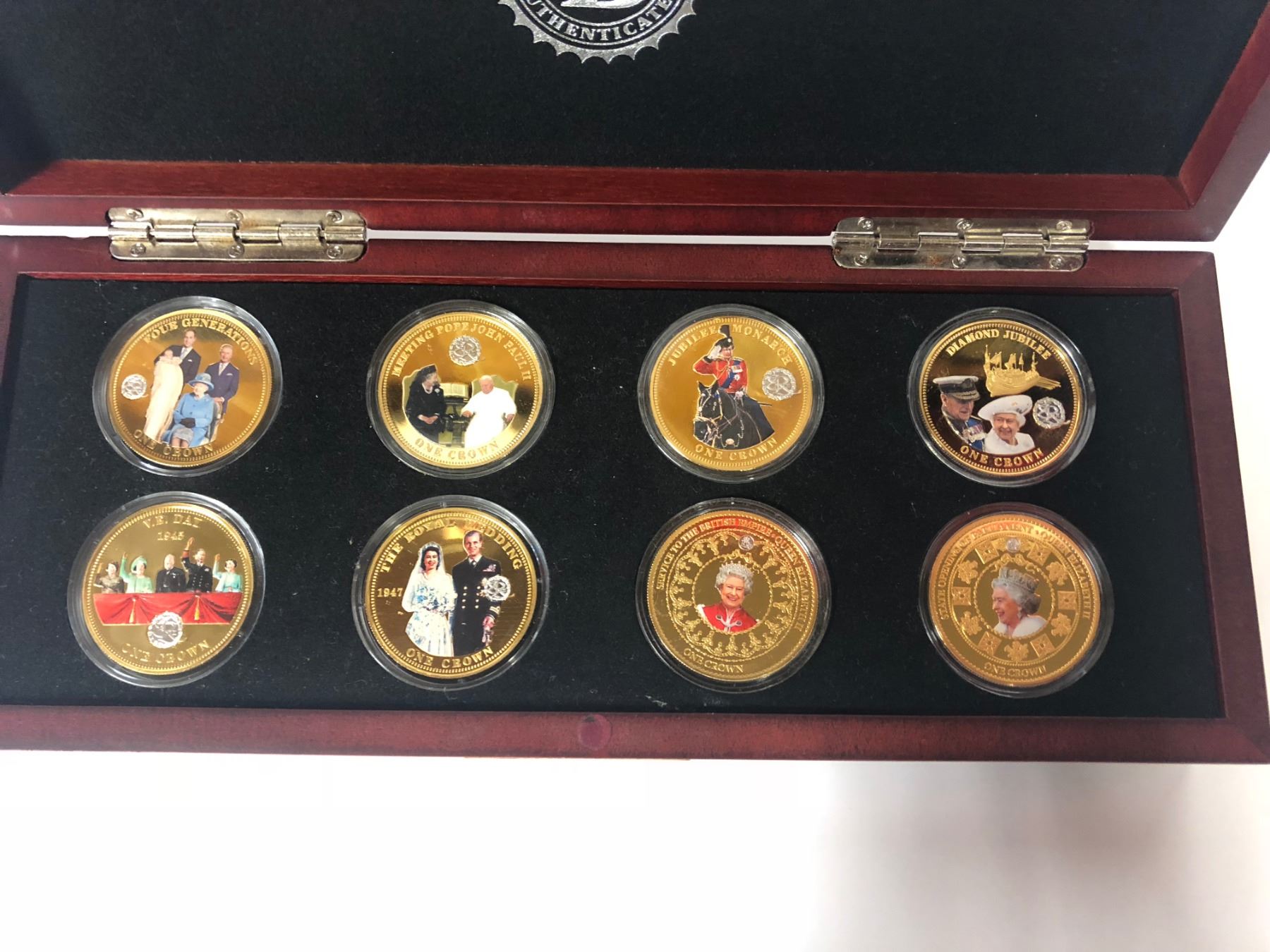 Queen Elizabeth II Crowning Moments Box Set 8-coins Bradford Exchange