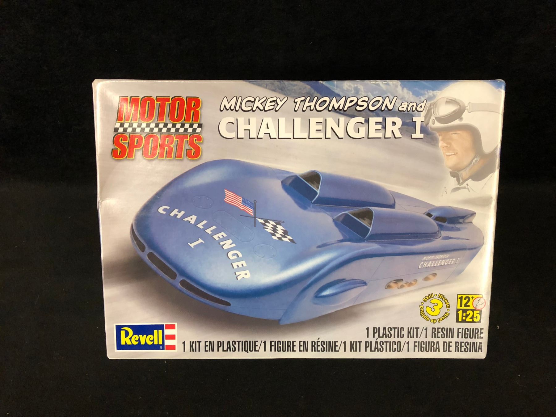 REVELL 1:25 SCALE MICKEY THOMPSON AND CHALLENGER 1 UNASSEMBLED PLASTIC ...