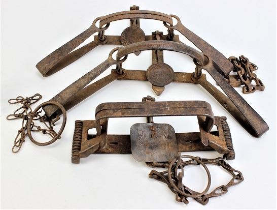 Collection of 3 old traps including P.S.&W No. 4,