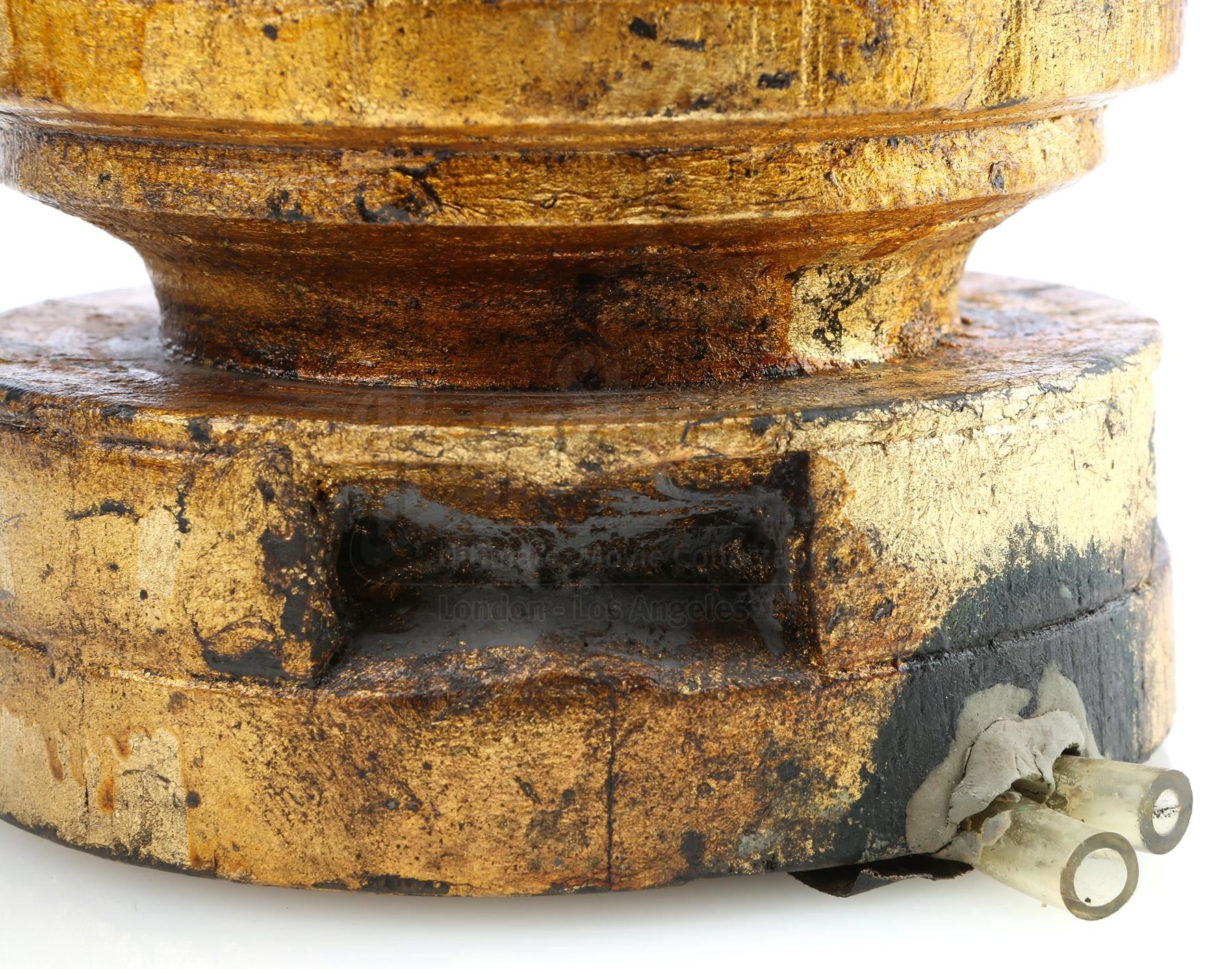 The Oracle’s (Krista Allen) Crystal Ball - CHARMED (1998 - 2006)