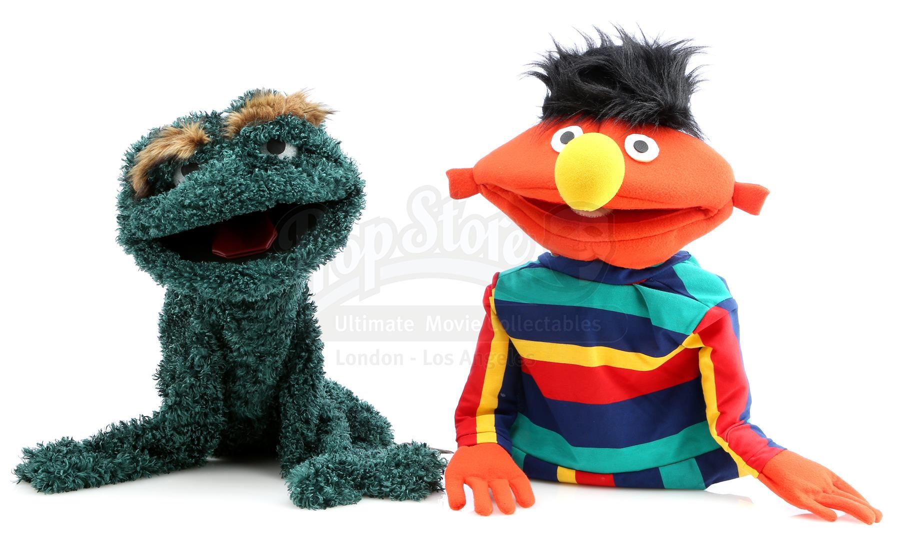 Ernie and Oscar The Grouch Muppet-Style Hand Puppets - MADTV (1995 - 2009)