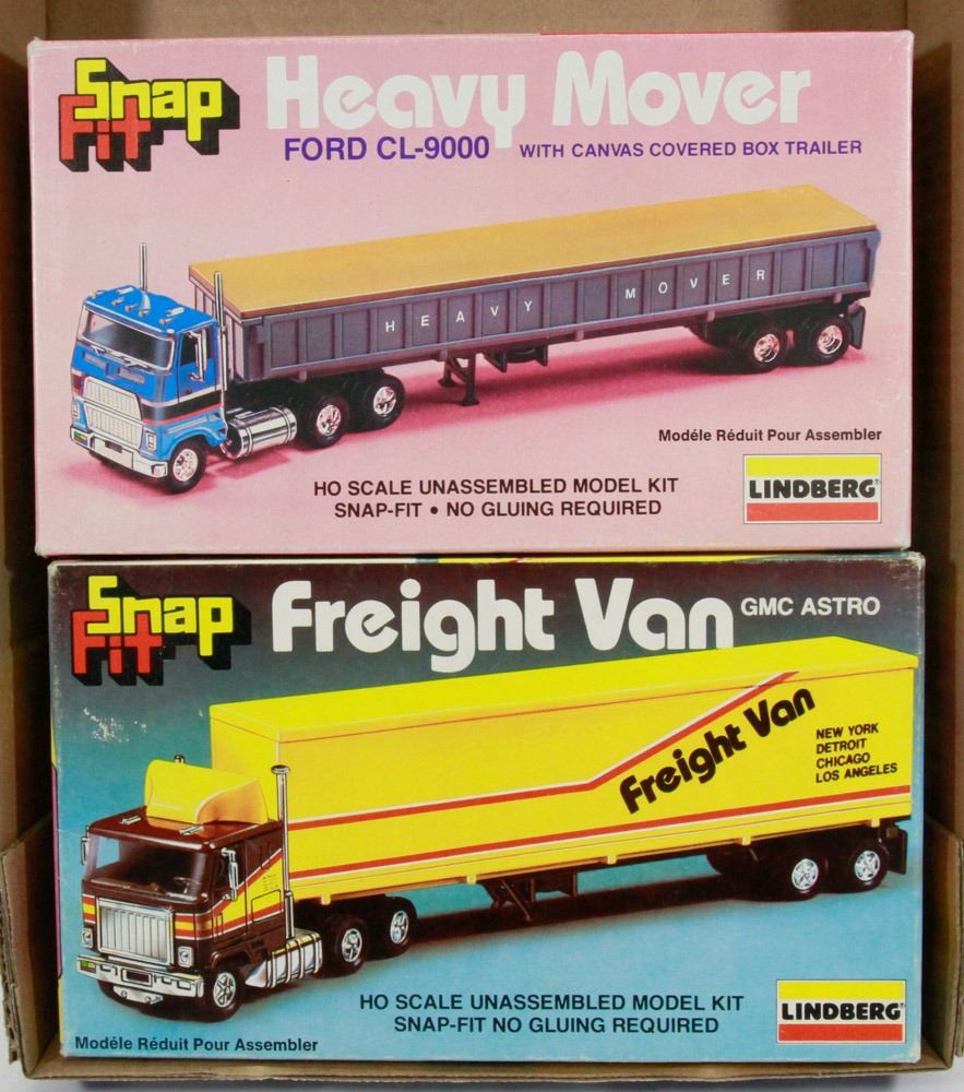 2 VINTAGE SNAP FIT TRUCK MODEL KITS.