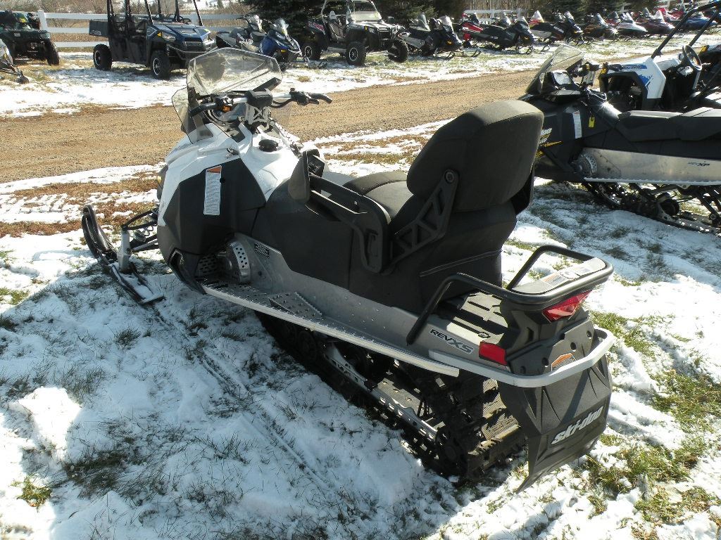 2017 Ski Doo Grand Touring 600 Ace SN#-2BPSETHA2HV000566