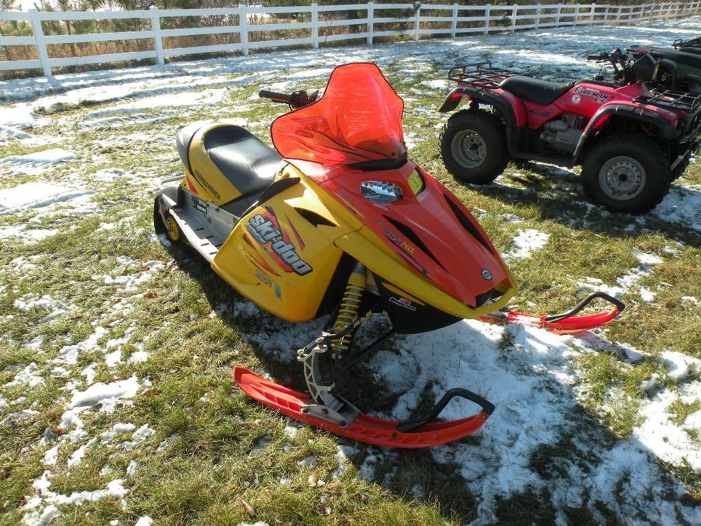 2003 Ski Doo MXZ 600 SN#-2BPS228713V000381