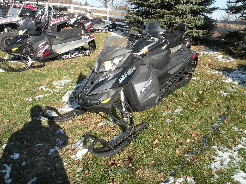 2017 Ski Doo Summit 600 e-tec SN#-2BPSCCHC5HV000018
