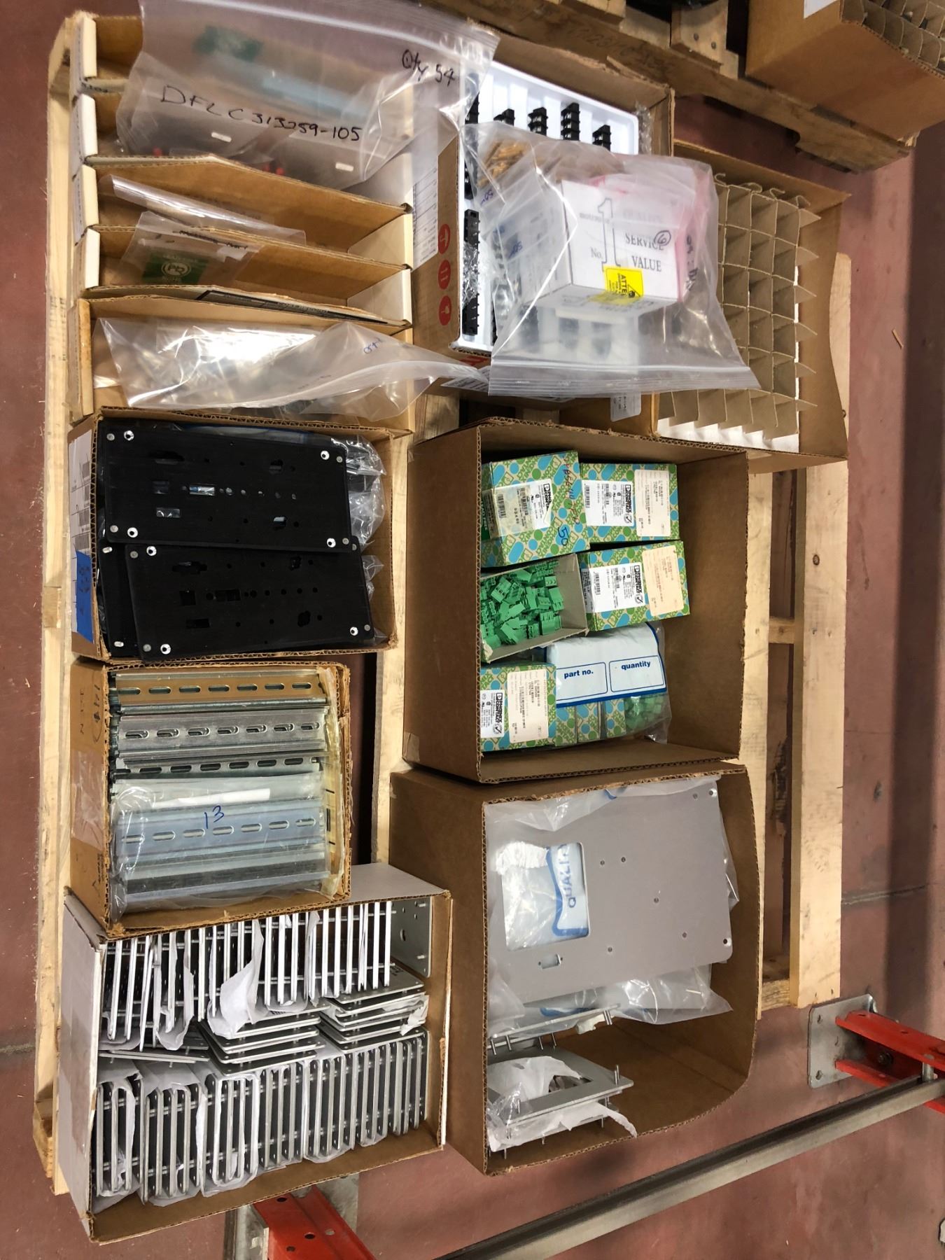 Assorted electronic components, Din rail, aluminum panels