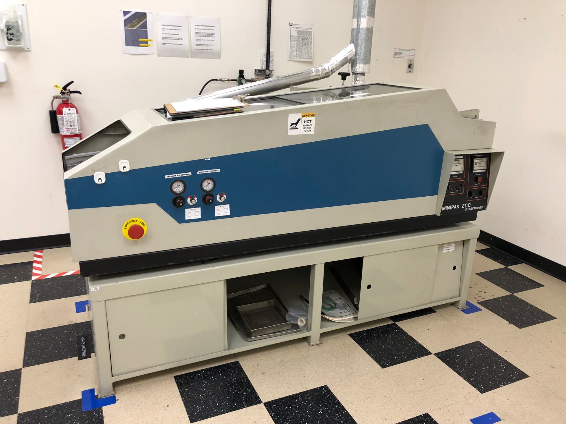 Electrovert Minipak 200 leaded wave soldering machine (working ...