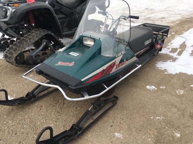 2006 Yamaha Bravo 250cc snowmobile with 4056 miles