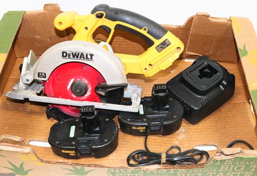 BOX W/DEWALT DC390, 18V, 6 1/2 INCH