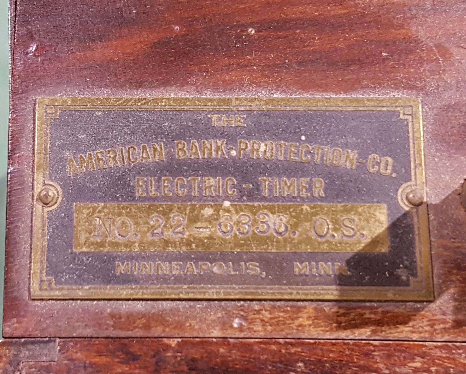 ANTIQUE AMERICAN BANK PROTECTION CO. ELECTRIC TIMER
