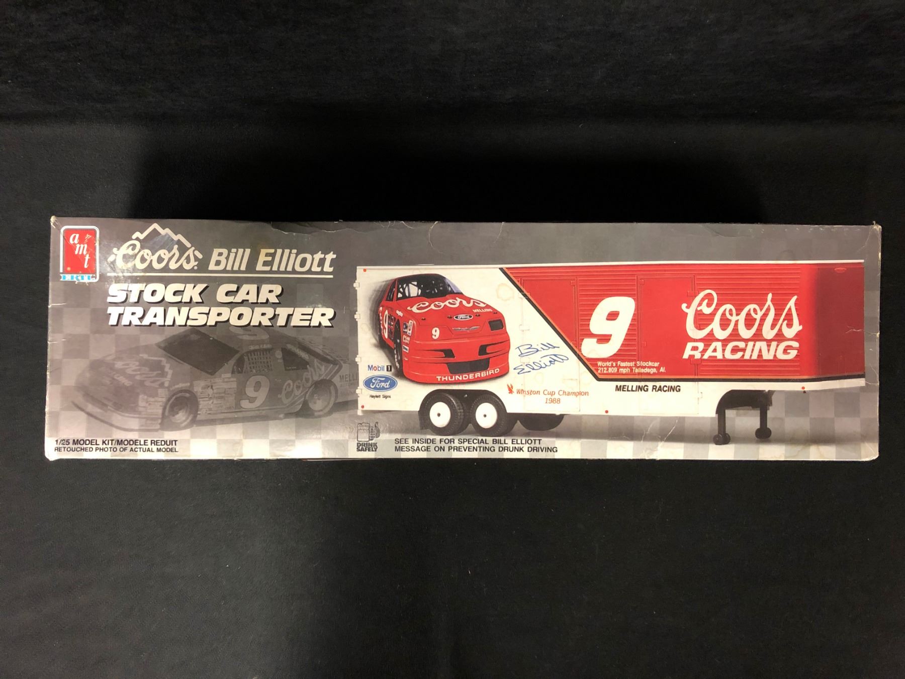 AMT 1:25 SCALE COORS BILL ELLIOT STOCK CAR TRANSPORTER MODEL KIT