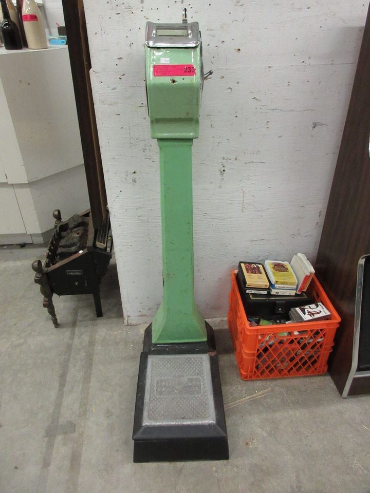 Rare Vintage Art Deco Penny Scale ca1930