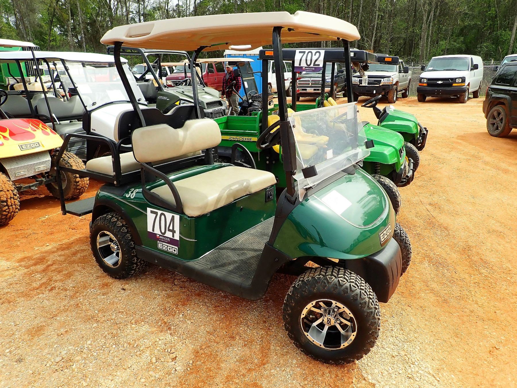 EZ GO RXV GOLF CART VIN SN 5045577 ELECTRIC WINDSHEILD ez-go-rxv-golf-cart-vin-sn-5045577-electric-windsheild