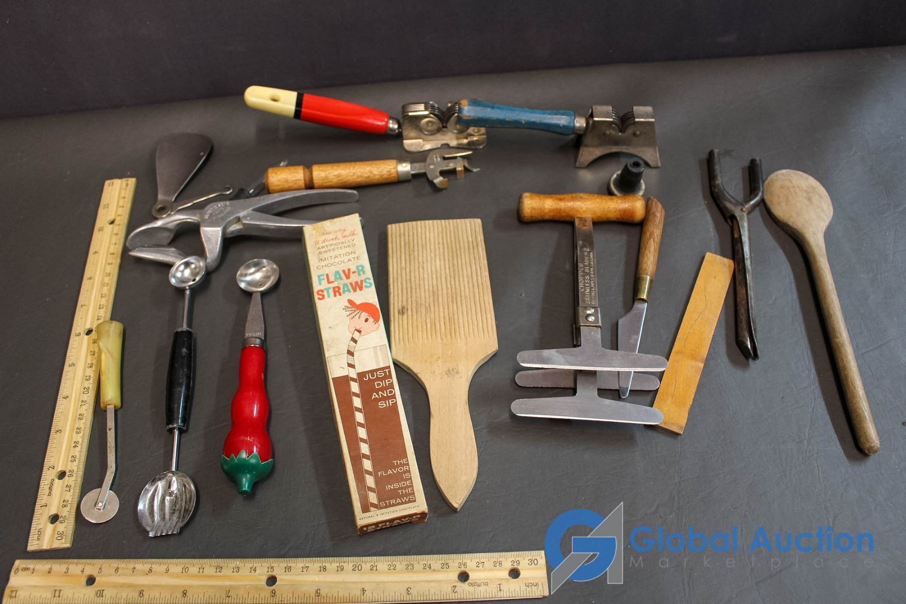 Flav-R Straws & Box of Small Vintage Kitchen utensils