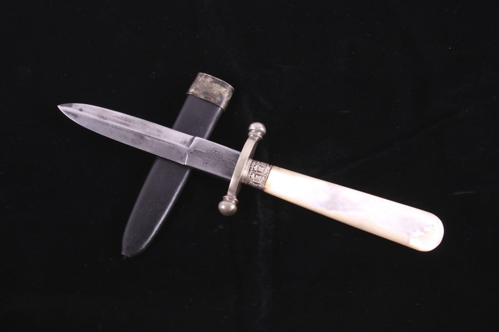 Traveling-Desk Cased Forehand Co Revolver & Dagger