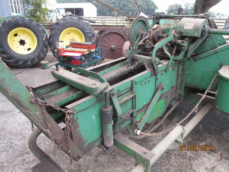 John Deere Lanz 214T Baler