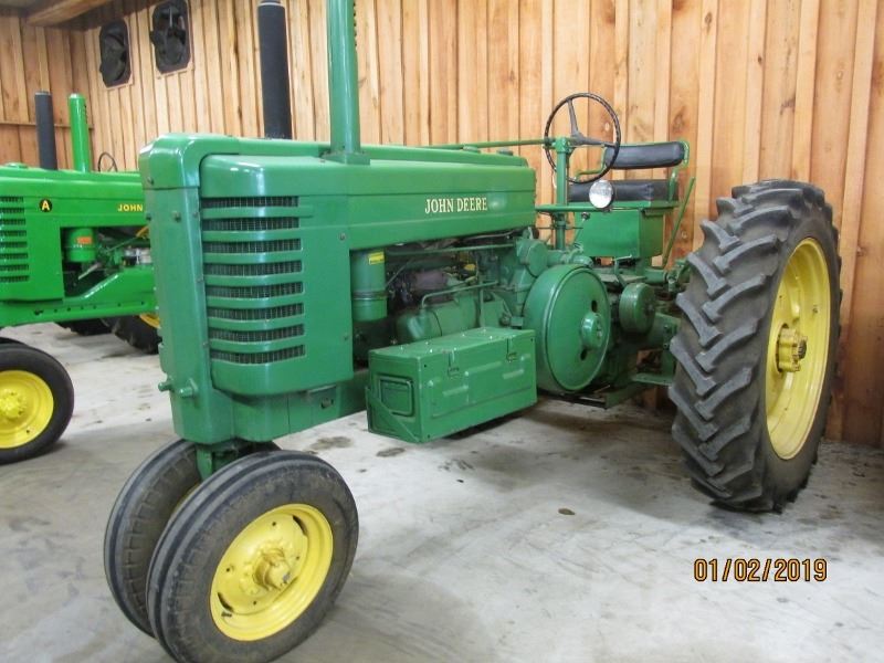 John Deere G Tractor